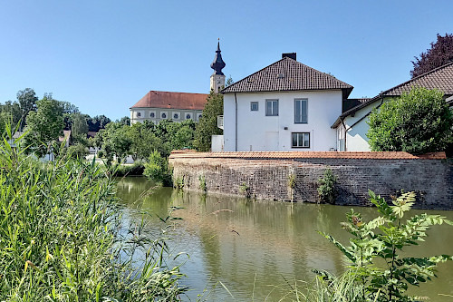 Aham · Region Bina-Vils | Herzlich Willkommen